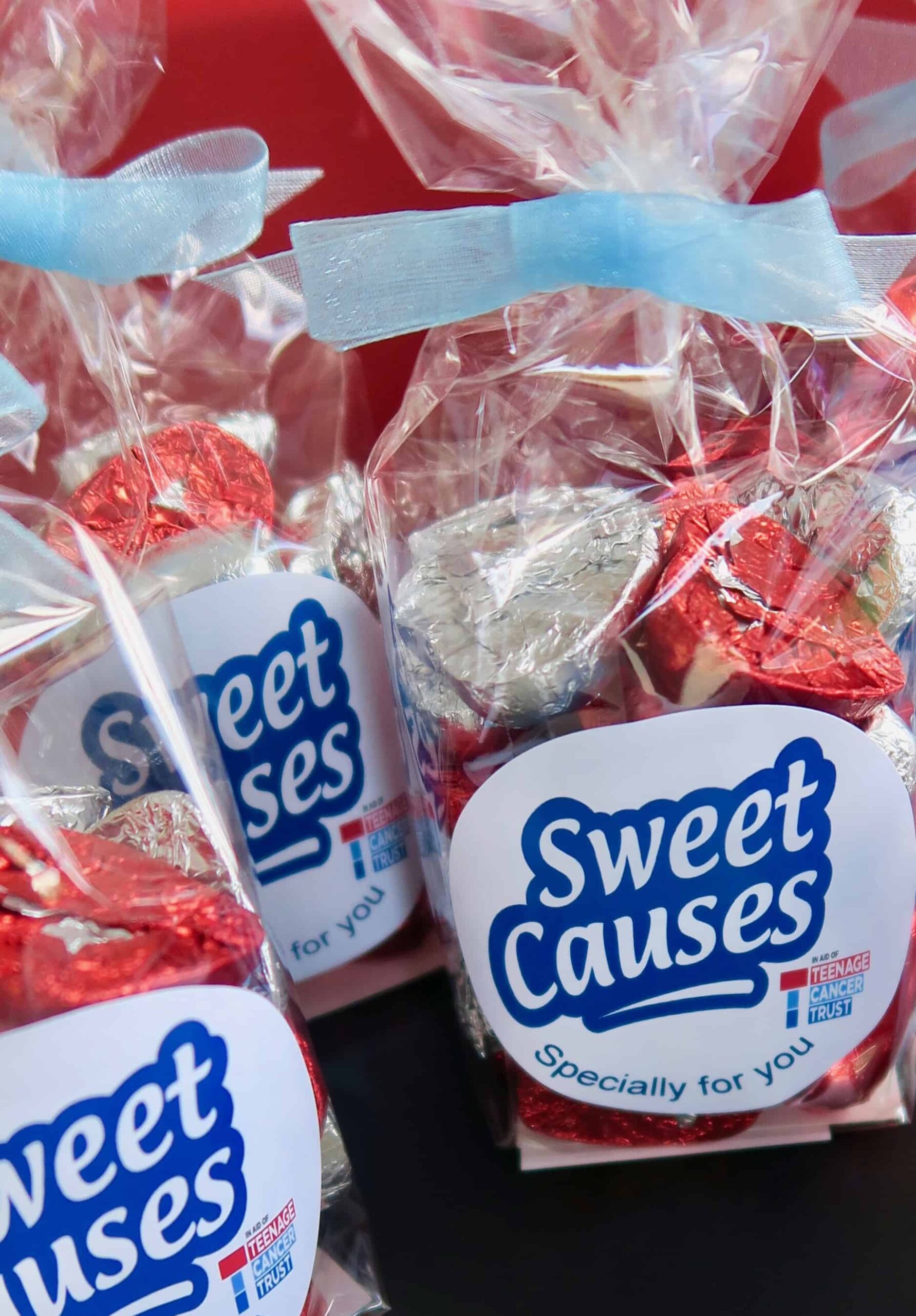 CHEQUE IT OUT! £100,000 MILESTONE - Charity Sweets